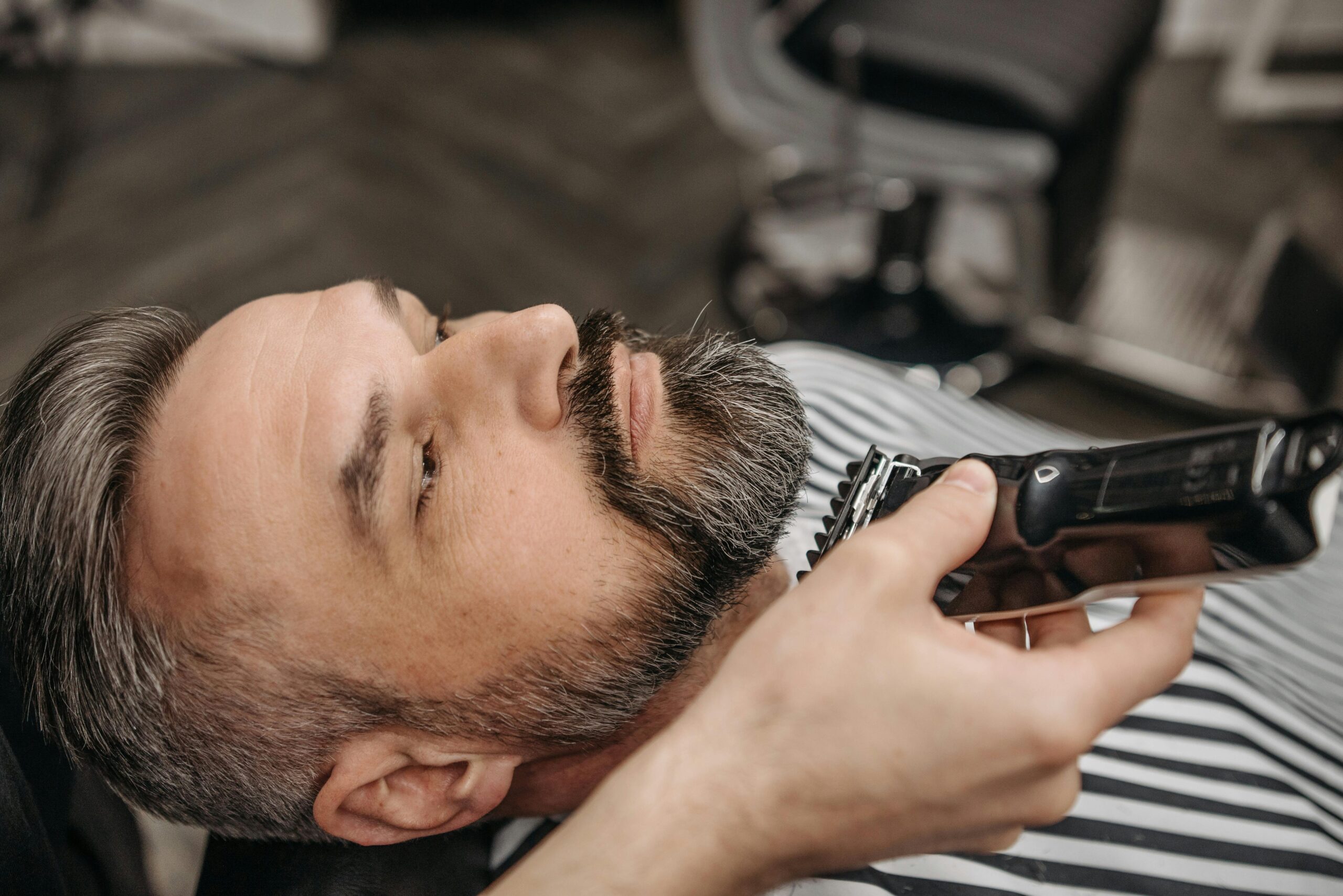 Tipuri de Barba in Functie de Forma Fetei - Atelierul de Tuns